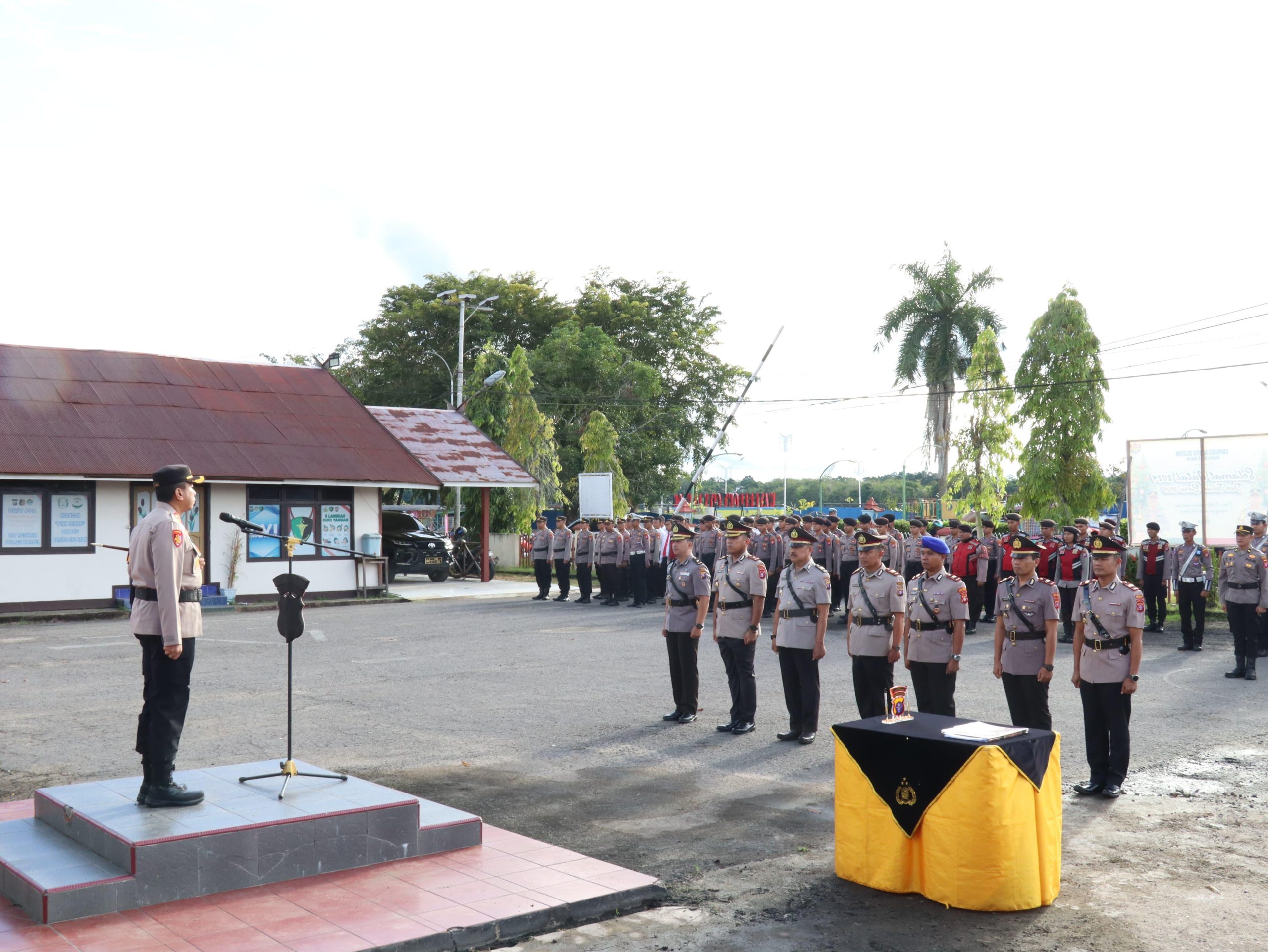 Polres Barsel Gelar Sertijab, Wakapolres, Kabagren, Kasiwas ...