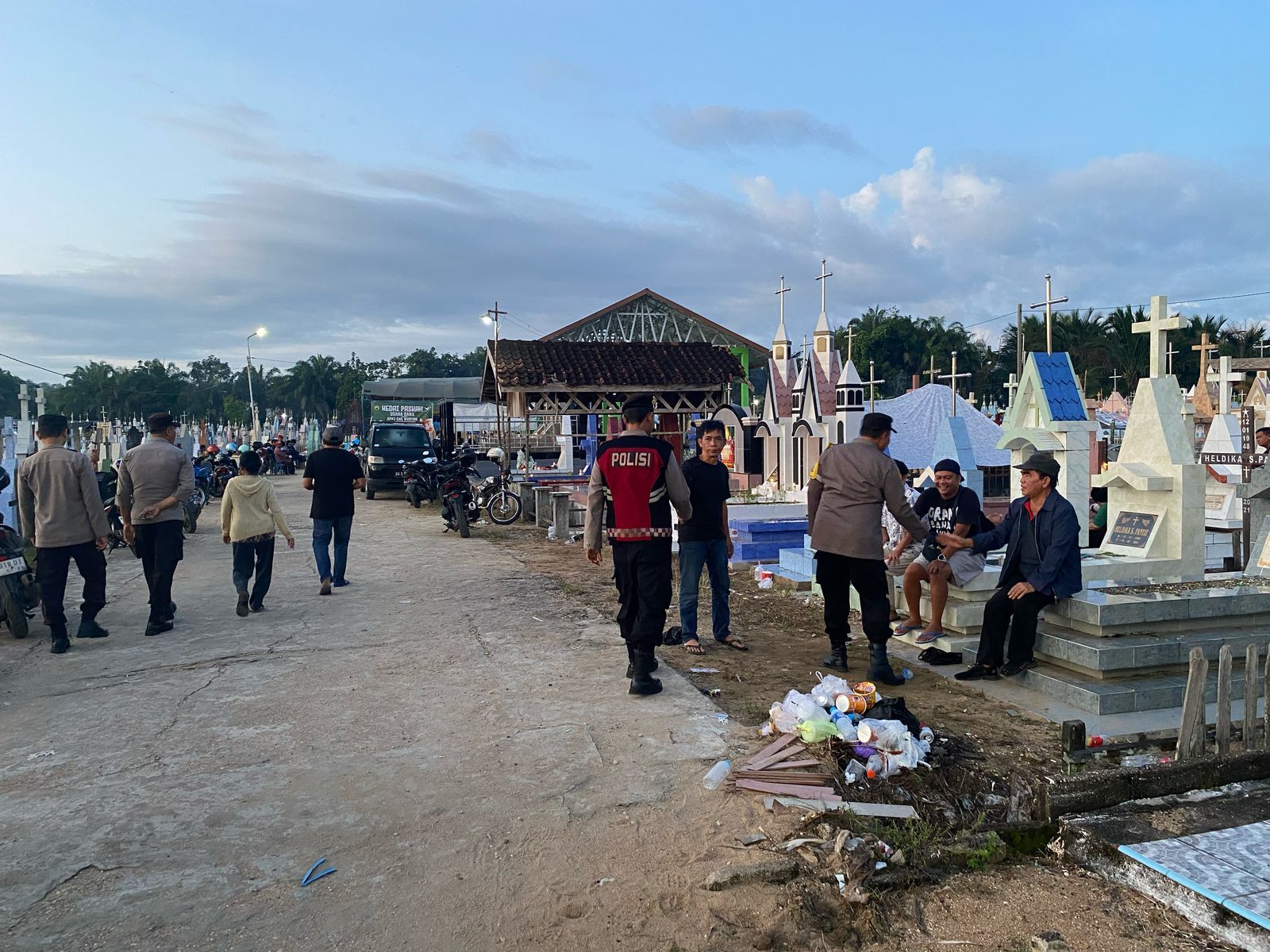 Pastikan Rangkaian Ibadah Paskah Aman Polres Barsel Turunkan Personel